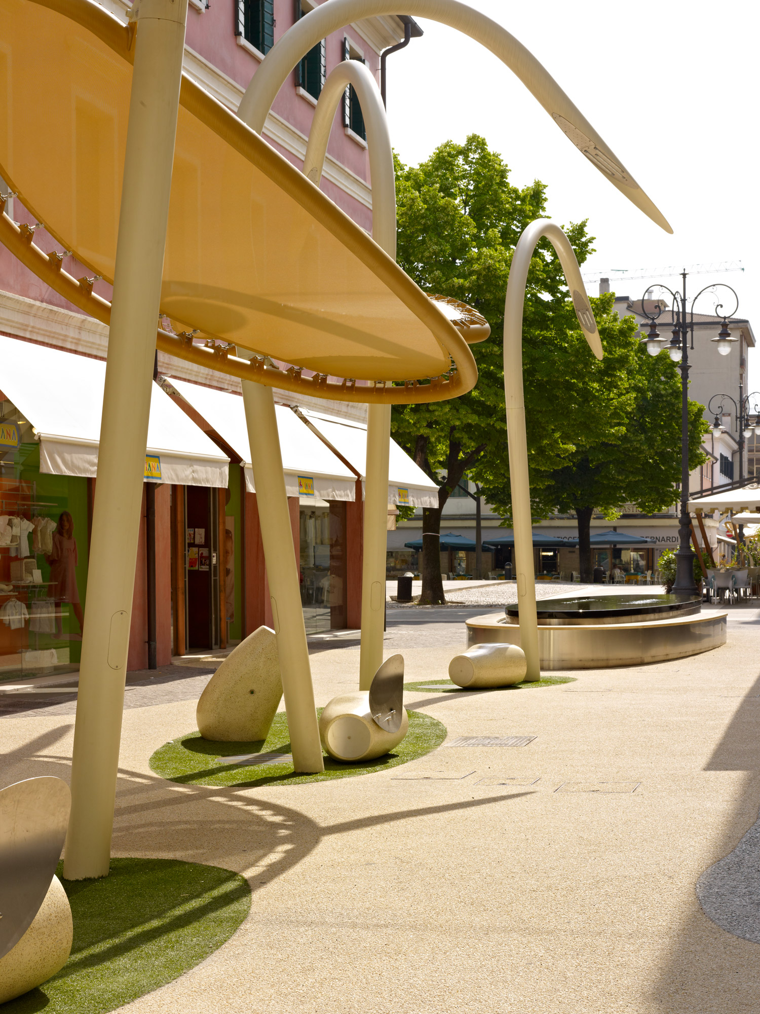 Pavimentos y revestimientos para plazas - Ideal Work